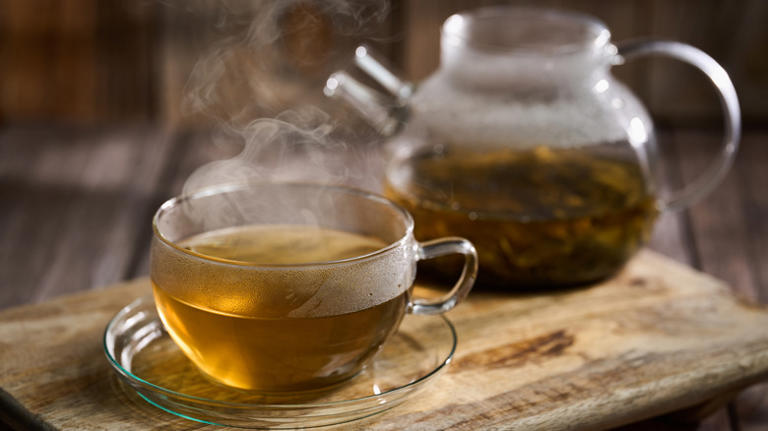 This is what happens to your heart health when you drink green tea ...