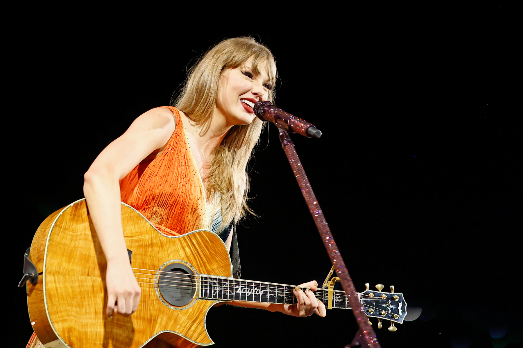 Taylor Swift teases new song 'I Knew It, I Knew You' for 'Toy Story 5'