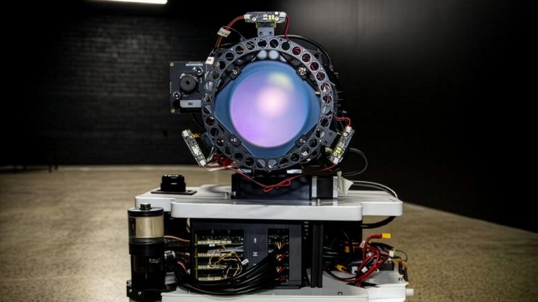 This world record breaking laser wirelessly powered a robot for 24 hours