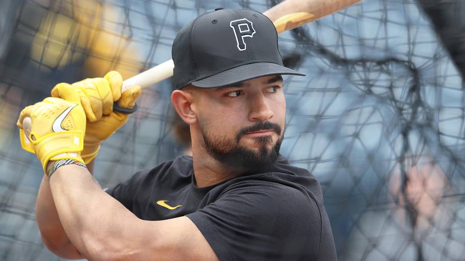 Pirates' Nick Gonzales ends second-longest MLB drought