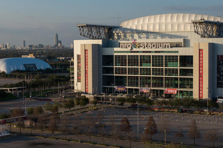World Cup tickets signal smaller economic boom than expected