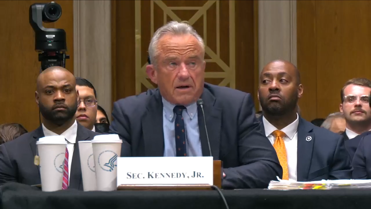 'So you don't know': RFK Jr. squirms, rambles about Democrats when ...