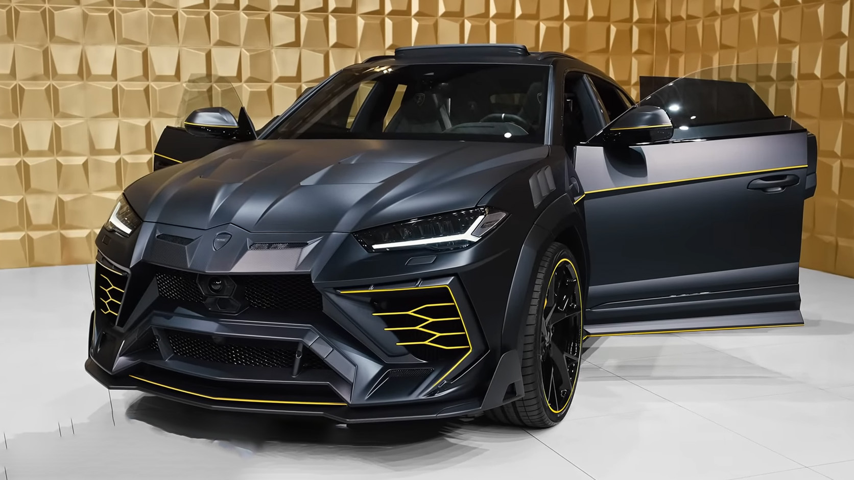 Mansory gives the Lamborghini Urus a sharper and more aggressive design