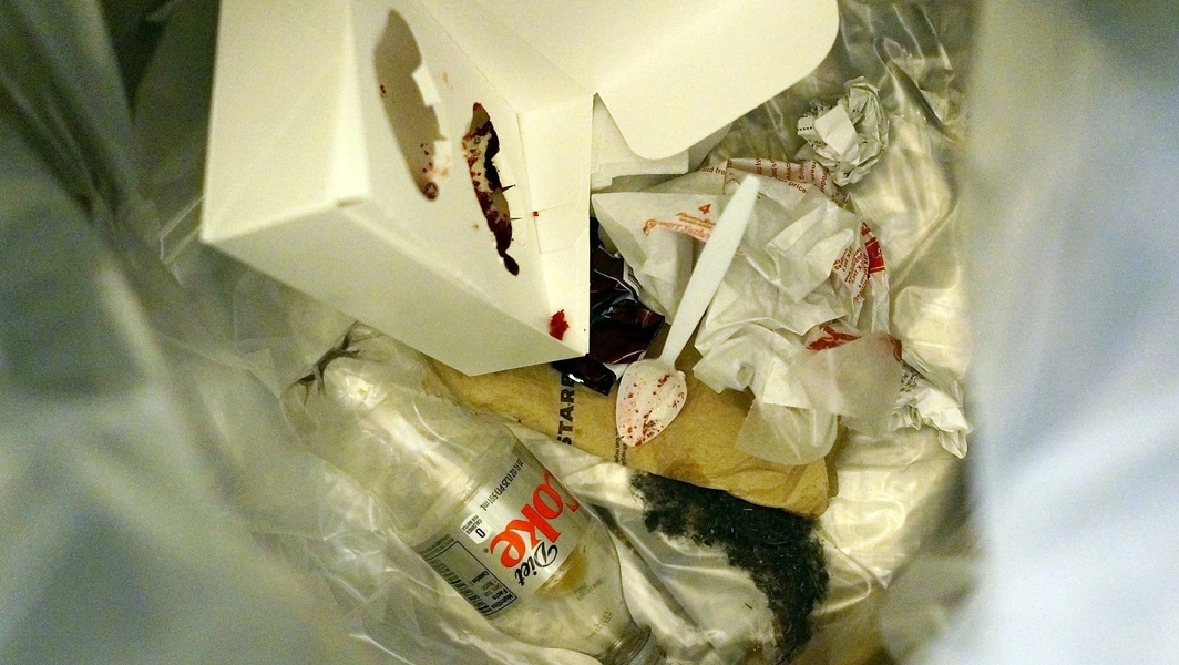 AI-driven smart packaging aims to cut food waste and boost safety