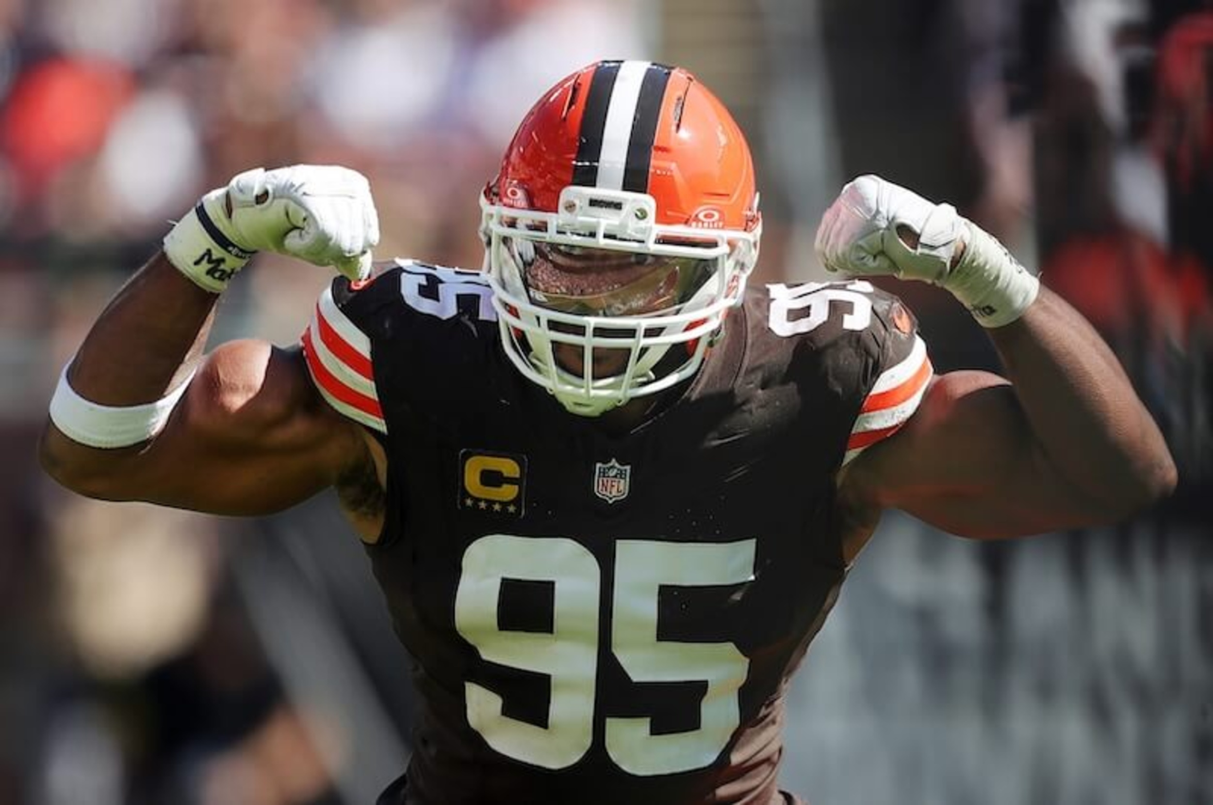 Rams acquiring Browns star Myles Garrett for Jared Verse, 2027 first ...