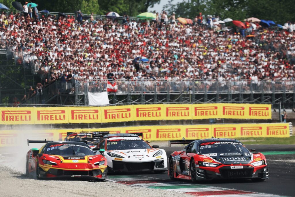 This isn't sim-racing: Racing fans react to scary multi-car pile-up at ...