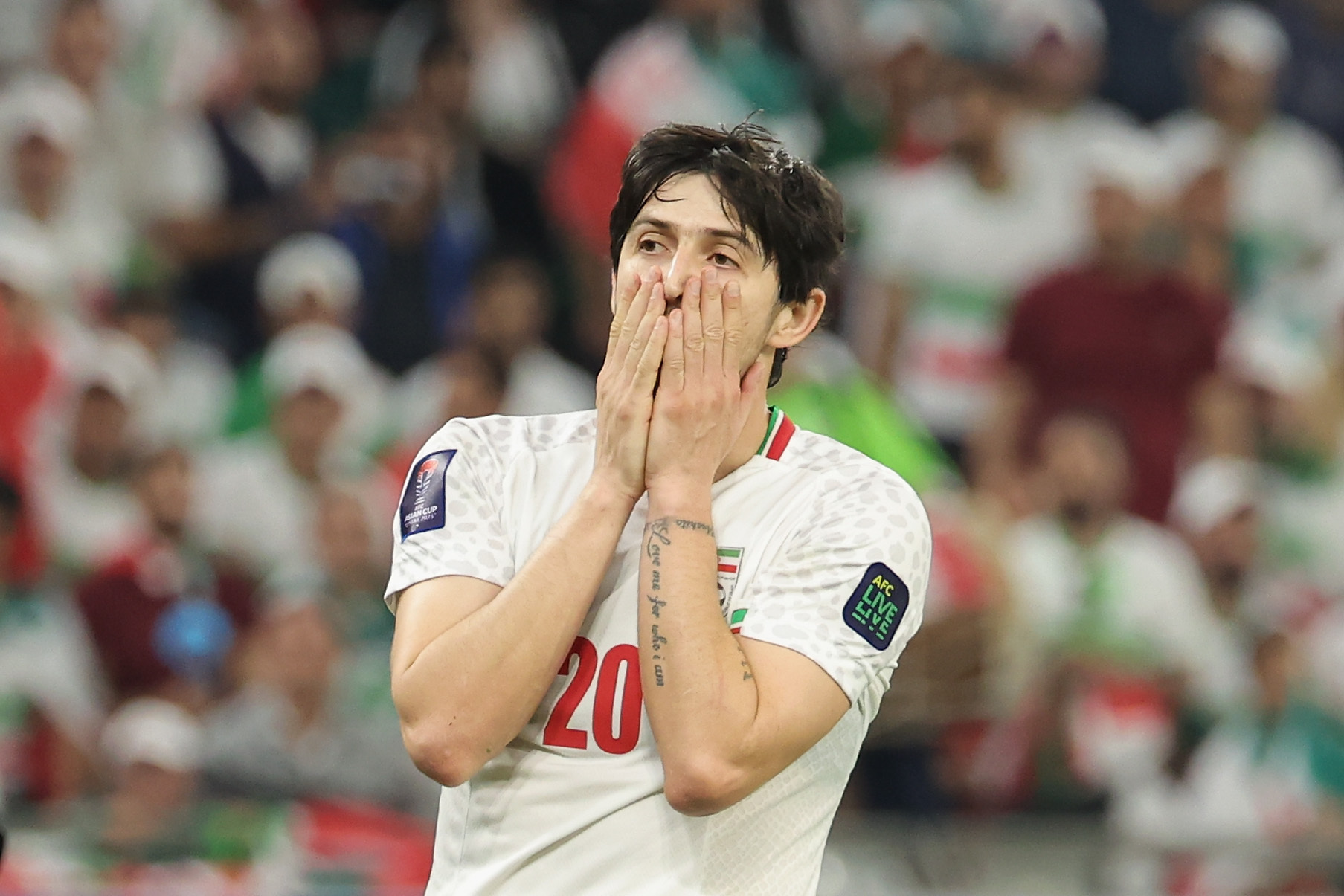Azmoun, l'Iran lo esclude dai Mondiali e viene considerato un ...