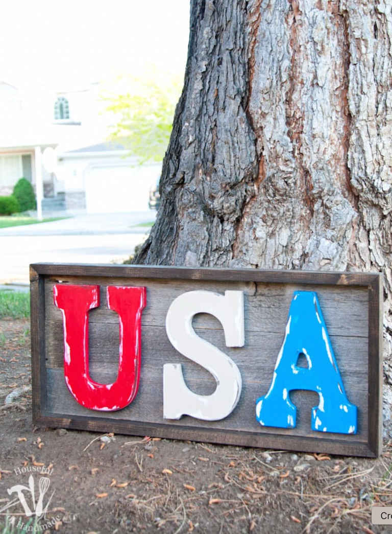Try these 4th of July porch decor ideas for a fun and festive front entry