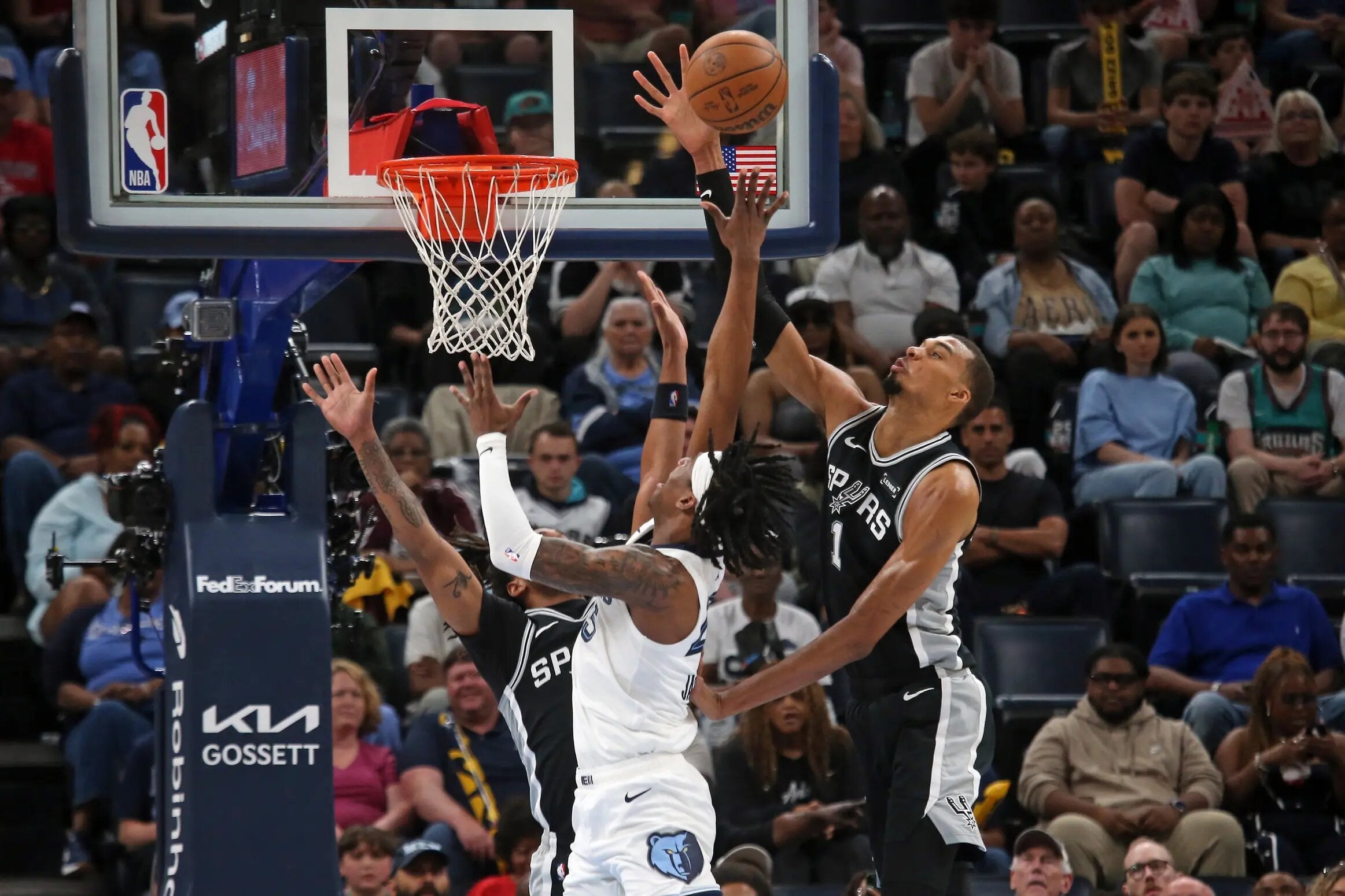 The Memphis Grizzlies’ Western Conference path just got tougher