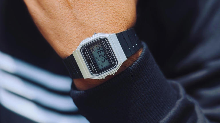 Why this iconic '80s gadget is winning over smartwatch wearers