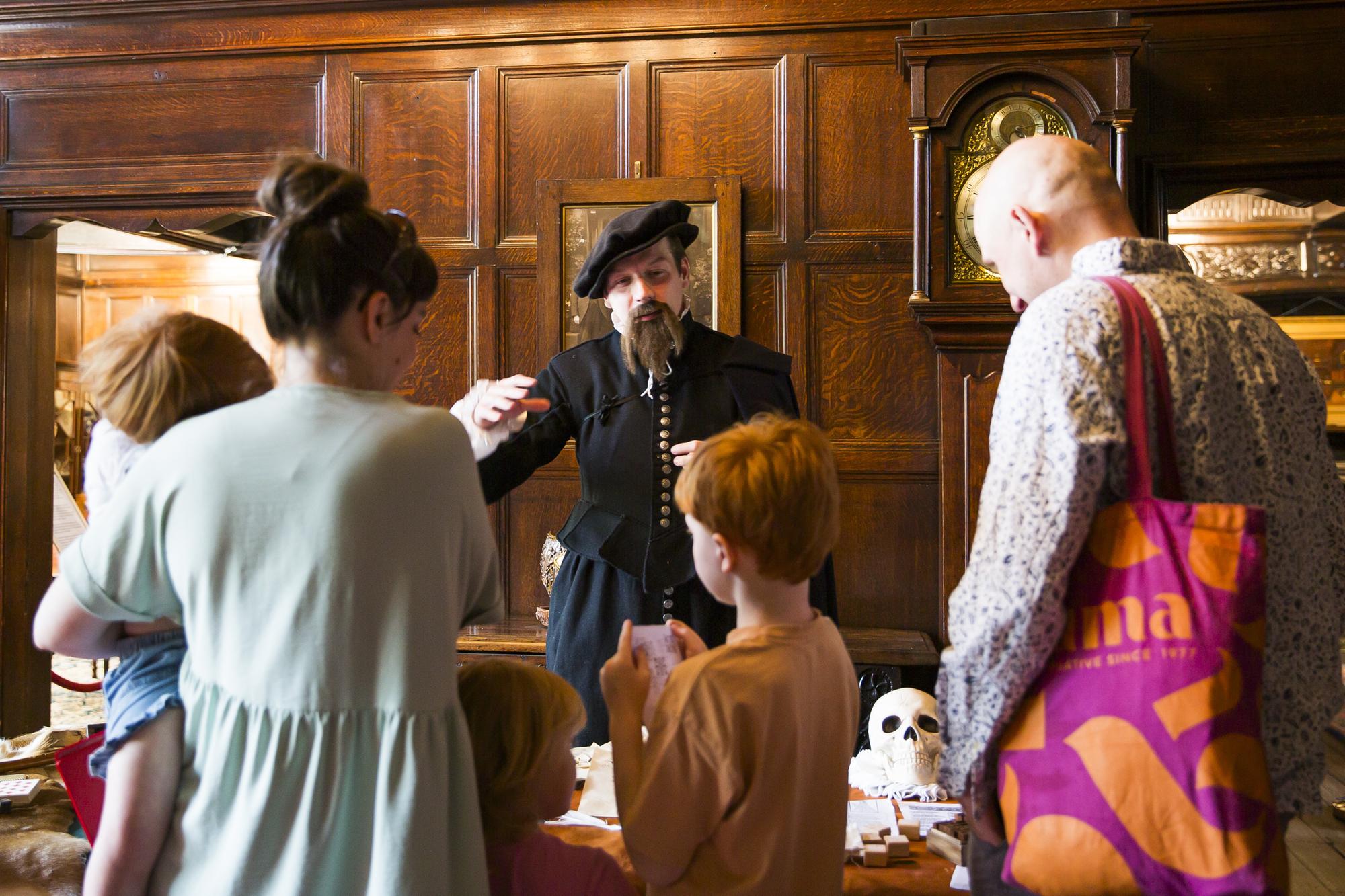Shibden Hall stepped back in time to Tudor England