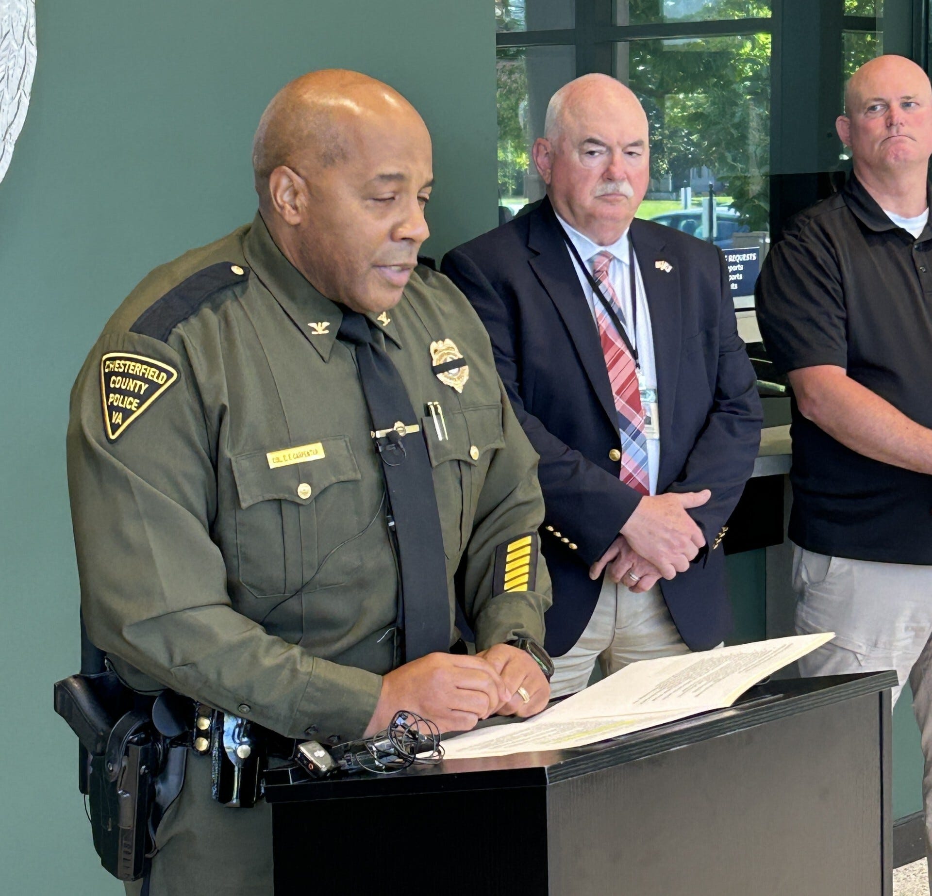 Suspect faces 9 charges after K-9 killed, officers shot in Chesterfield