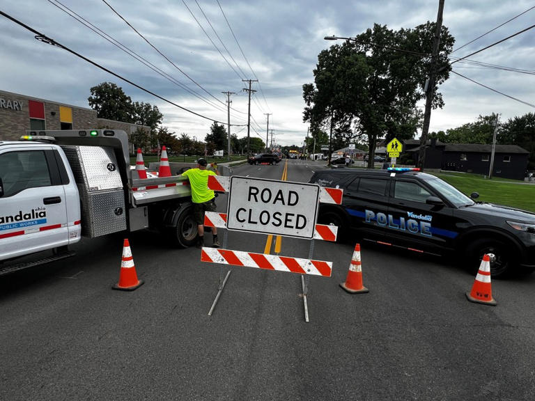 Part of major Vandalia road closed for most of afternoon