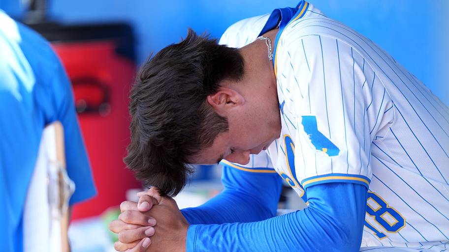 Updated NCAA baseball bracket: Super Regional matchups, schedule and more