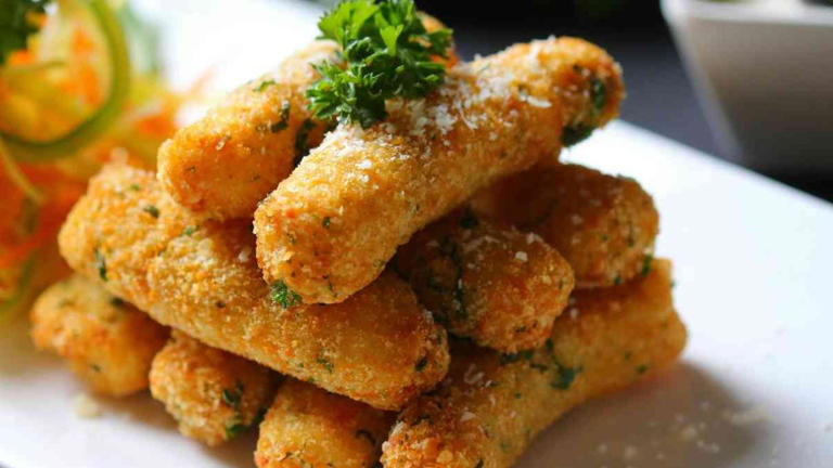 Receta casera de dedos de queso mozzarella con el sabor y crujido perfecto