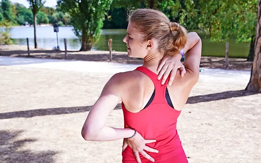 Small daily habits for a happier back
