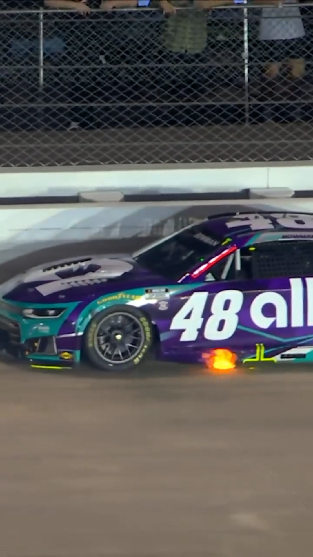 Nashville Superspeedway: Multi-car incident halts race