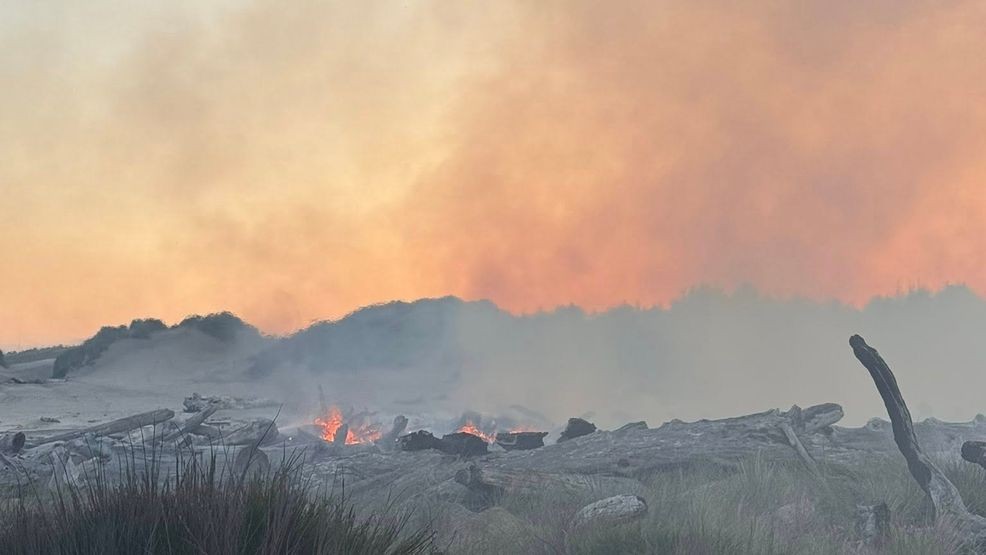 Half Moon Bay fire near Winchester Bay contained, crews mop up hot spots