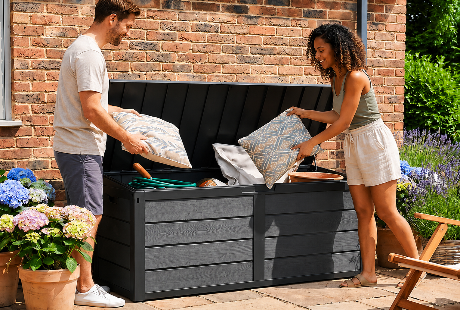 Shoppers are snapping up this £29.99 garden storage box deal (aff)