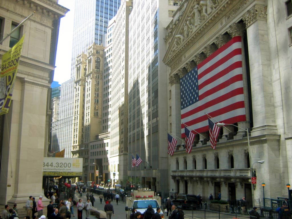 RedStone exec explains how BlackRock and Apollo funds became DEFI ...