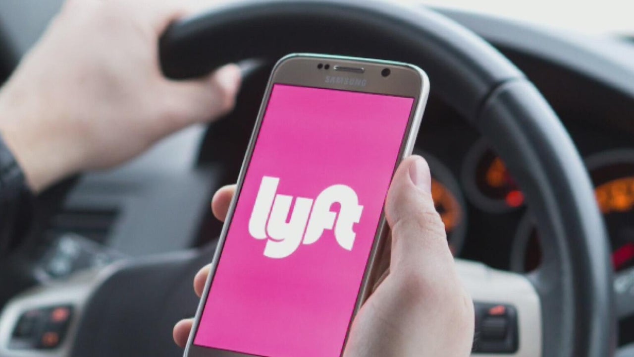 Lyft driver stabbed in the neck during fight with passenger, police say