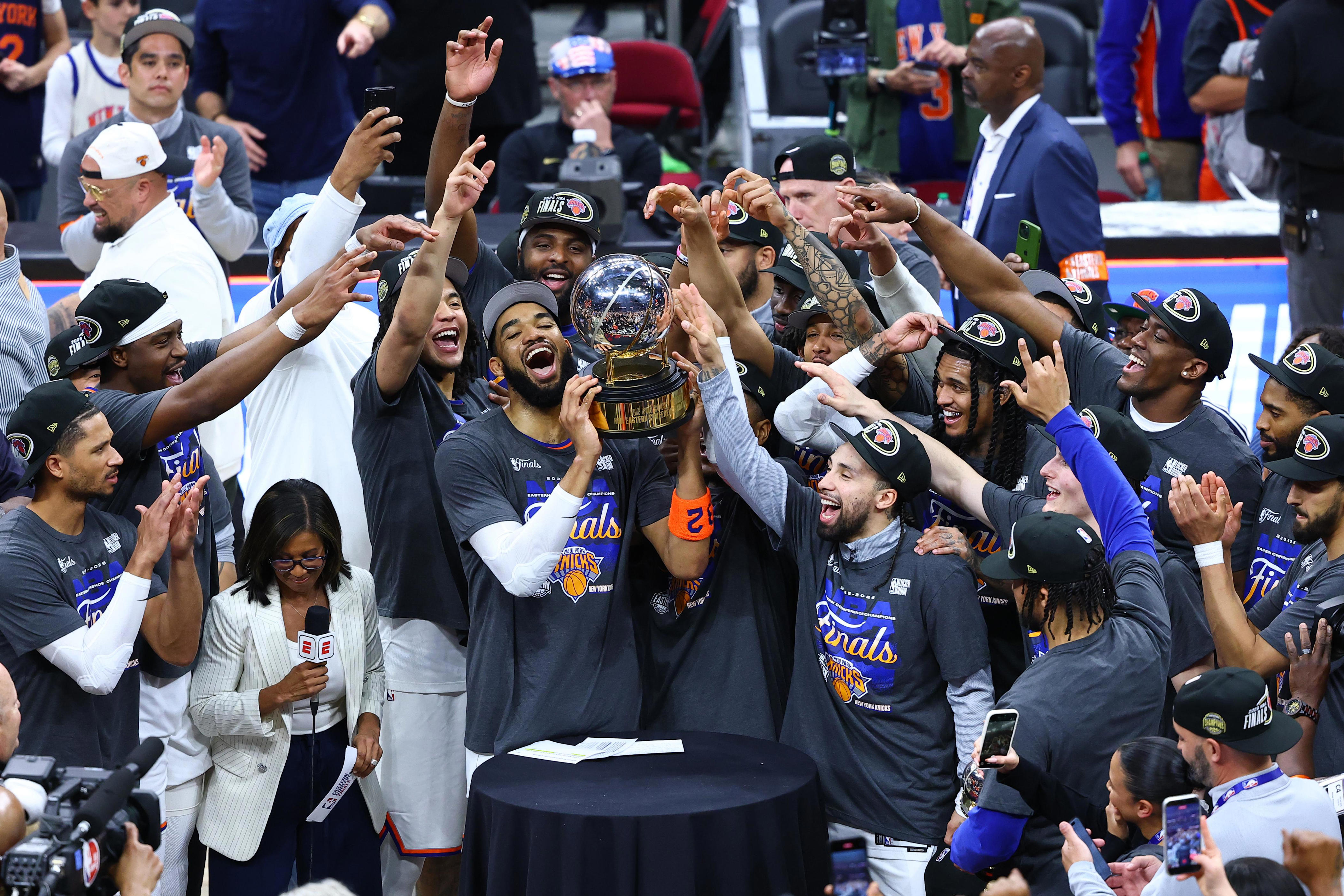 Five keys for the Knicks to beat the Spurs and raise the Larry O’Brien ...