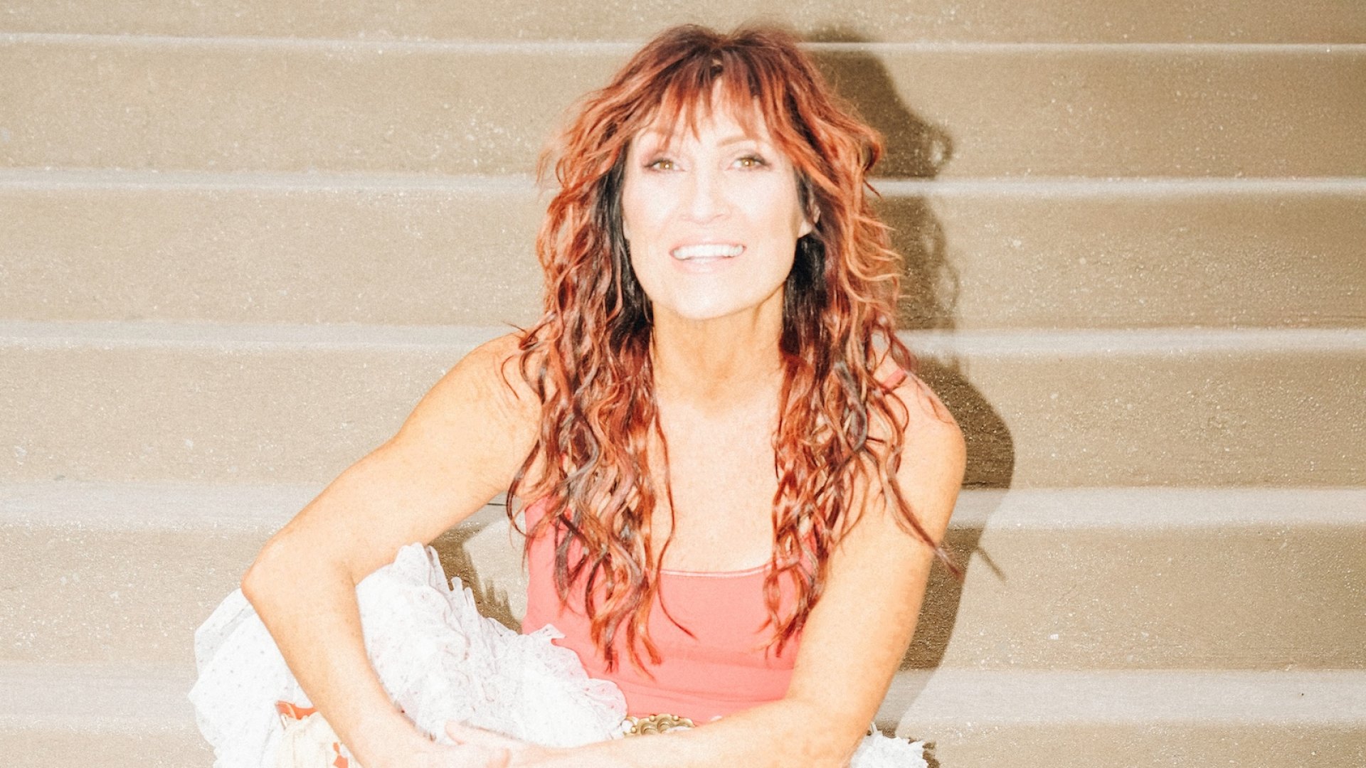 What country singer Jo Dee Messina misses most about '90s Nashville