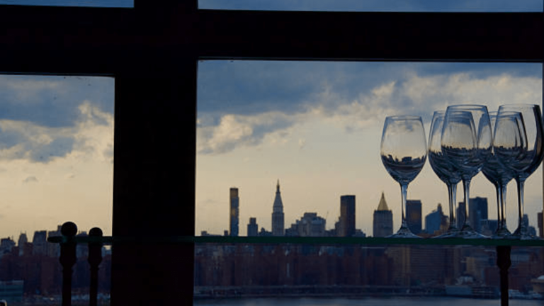 Beloved New Jersey waterfront restaurant with iconic NYC views closes ...