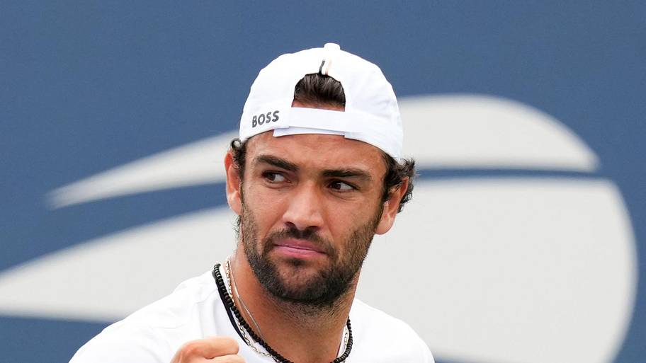 Matteo Berrettini keeps doing what few expected at Roland Garros