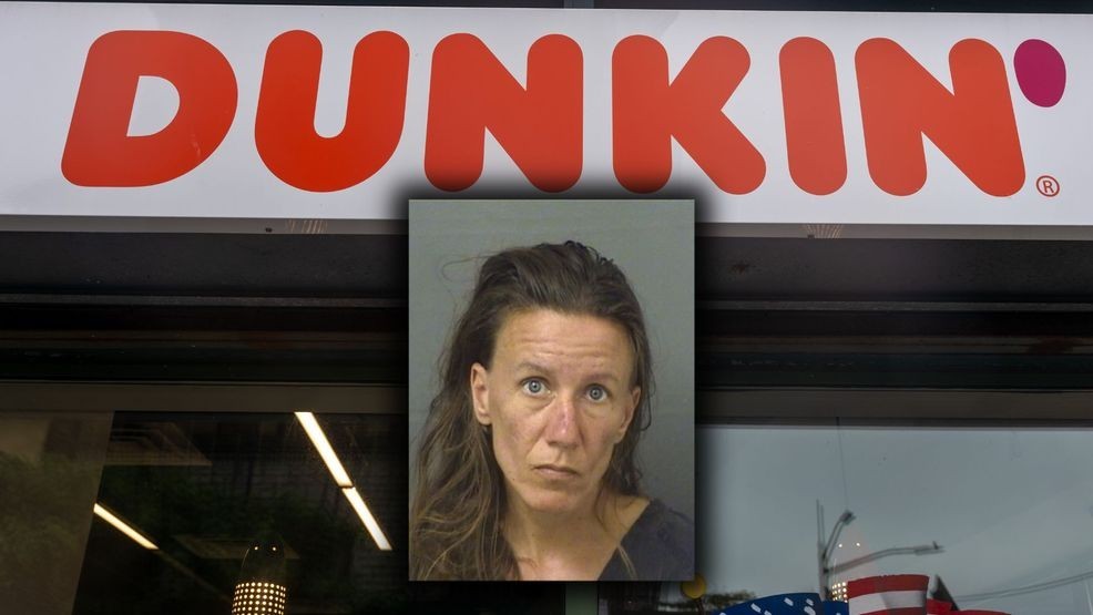 Officer kicked after alleged $1 tip jar theft at Boca Raton Dunkin'