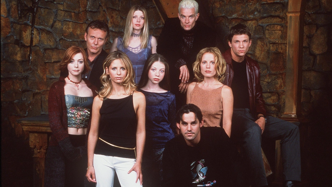 11 TV and film characters who escaped planned deaths