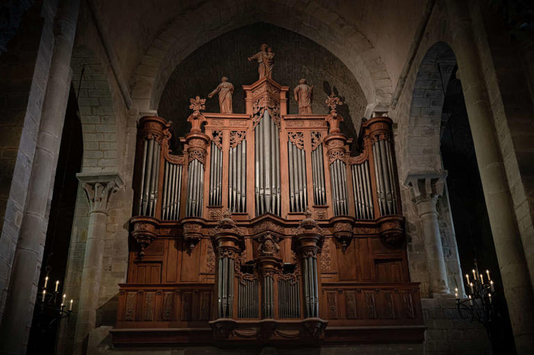 St. Andrews Church to host renowned organist Huw Lewis for June 7