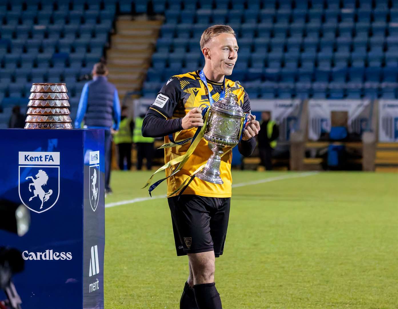 Maidstone United captain Sam Corne joins local rivals Tonbridge Angels ...