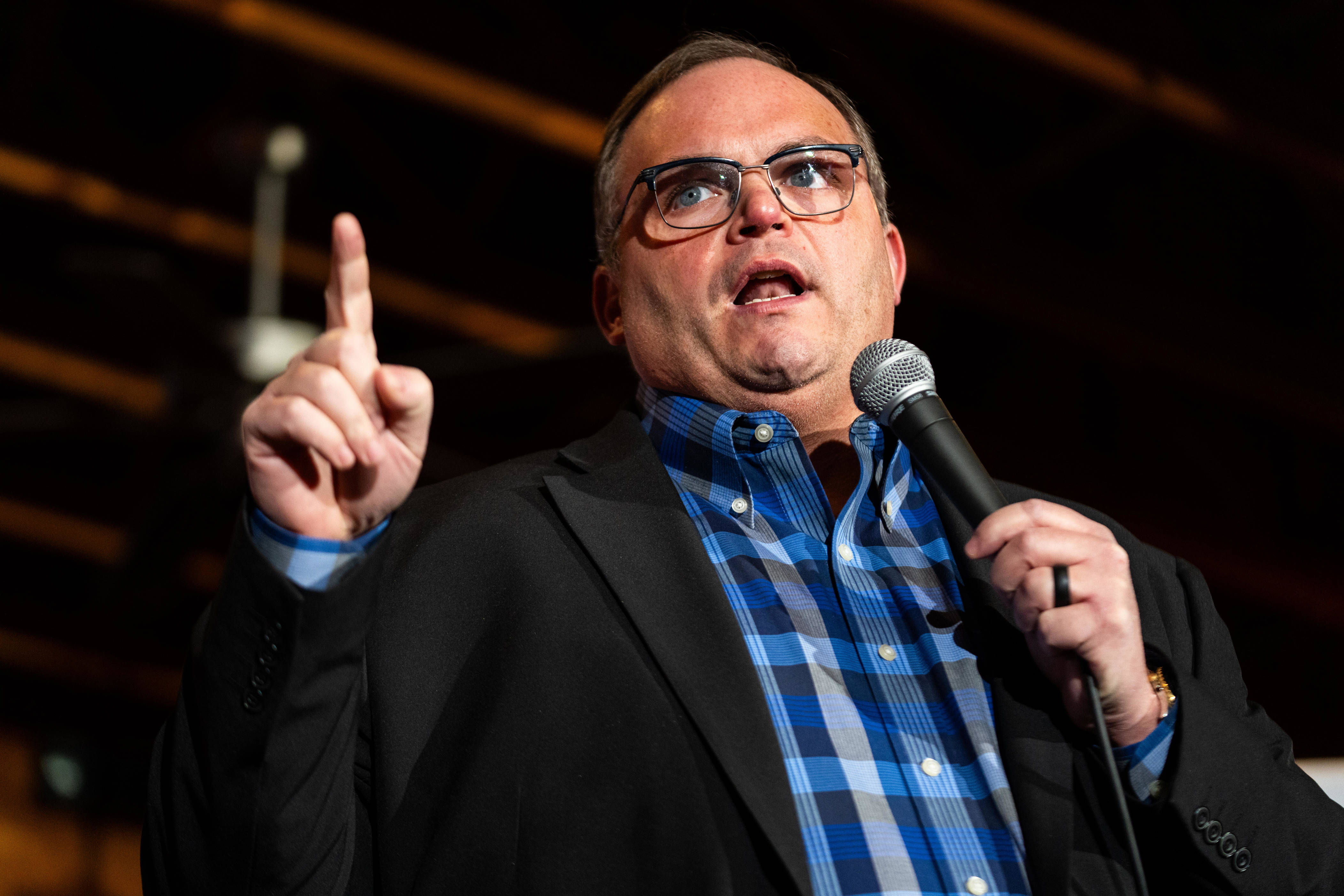Iowa GOP governor race takes negative turn ahead of June 2 primary