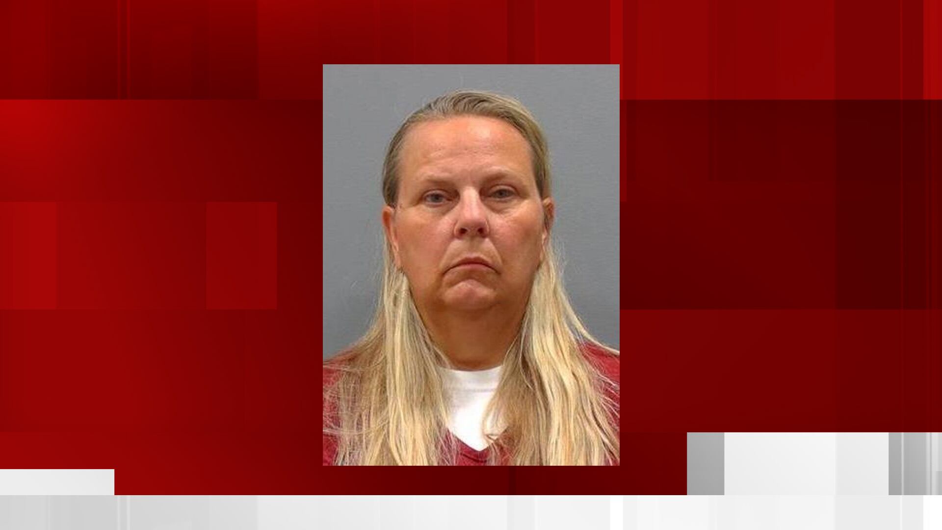 Gretna teacher charged with child abuse