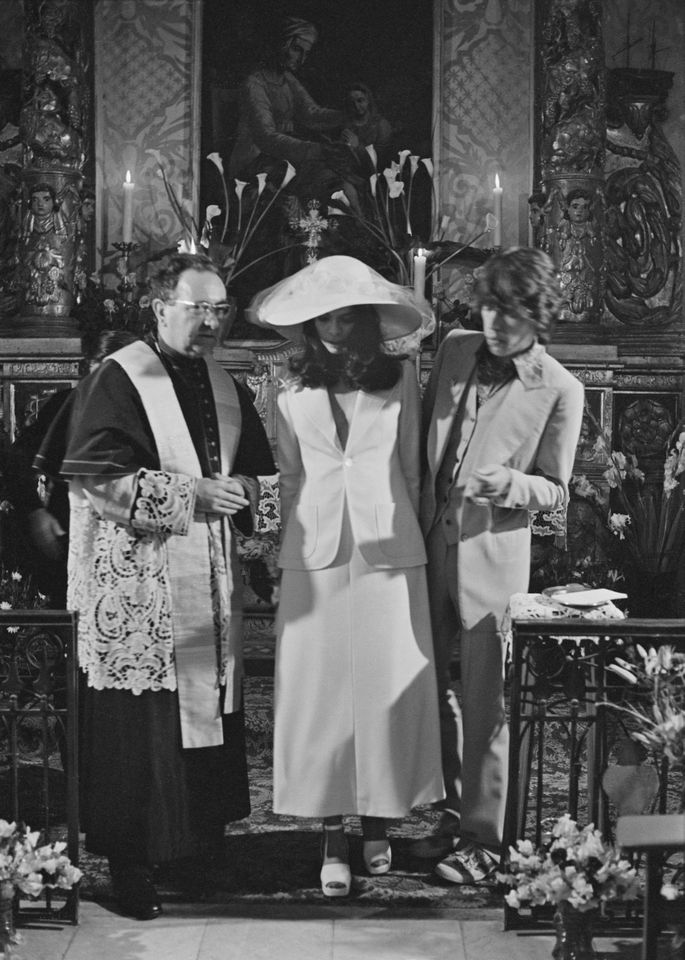 Dua Lipa's stunning courthouse wedding look paid homage to this '70s icon