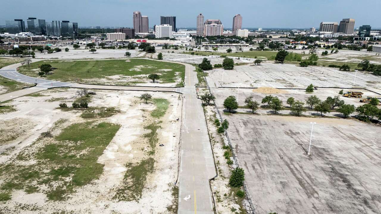 Dallas Mavericks choose Valley View site for new arena and ...
