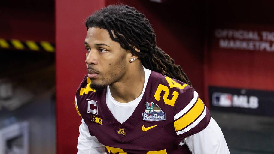 Former Gophers corner signs with Colts after minicamp invite