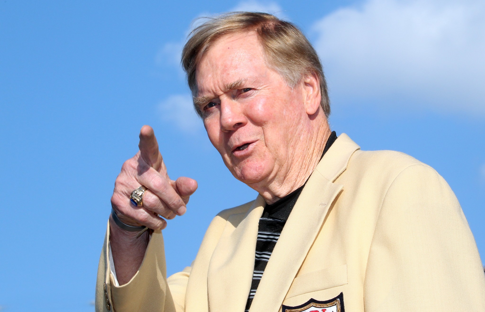 Pro Football Hall of Famer dead at 93