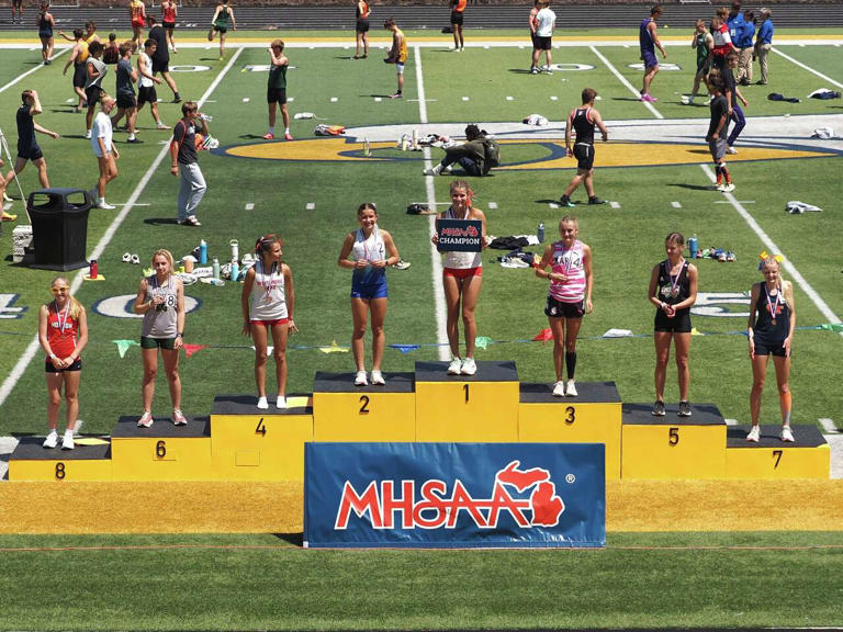 Manistee's Wayward, Onekama's Sinke earn All-State honors