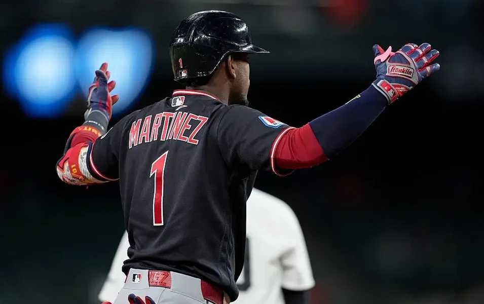 Martínez day to day as Halpin eyes bigger Guardians role