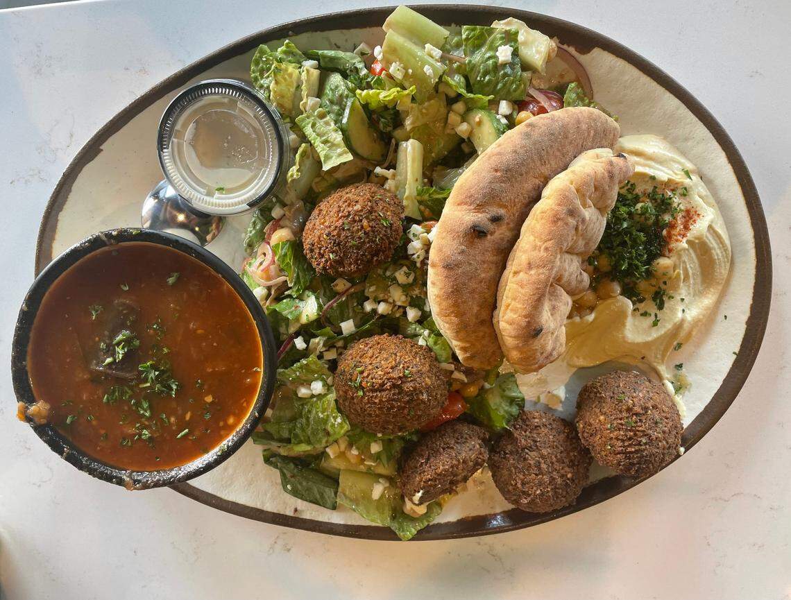 This popular Mediterranean chain is coming to Lee's Summit amid wave of ...