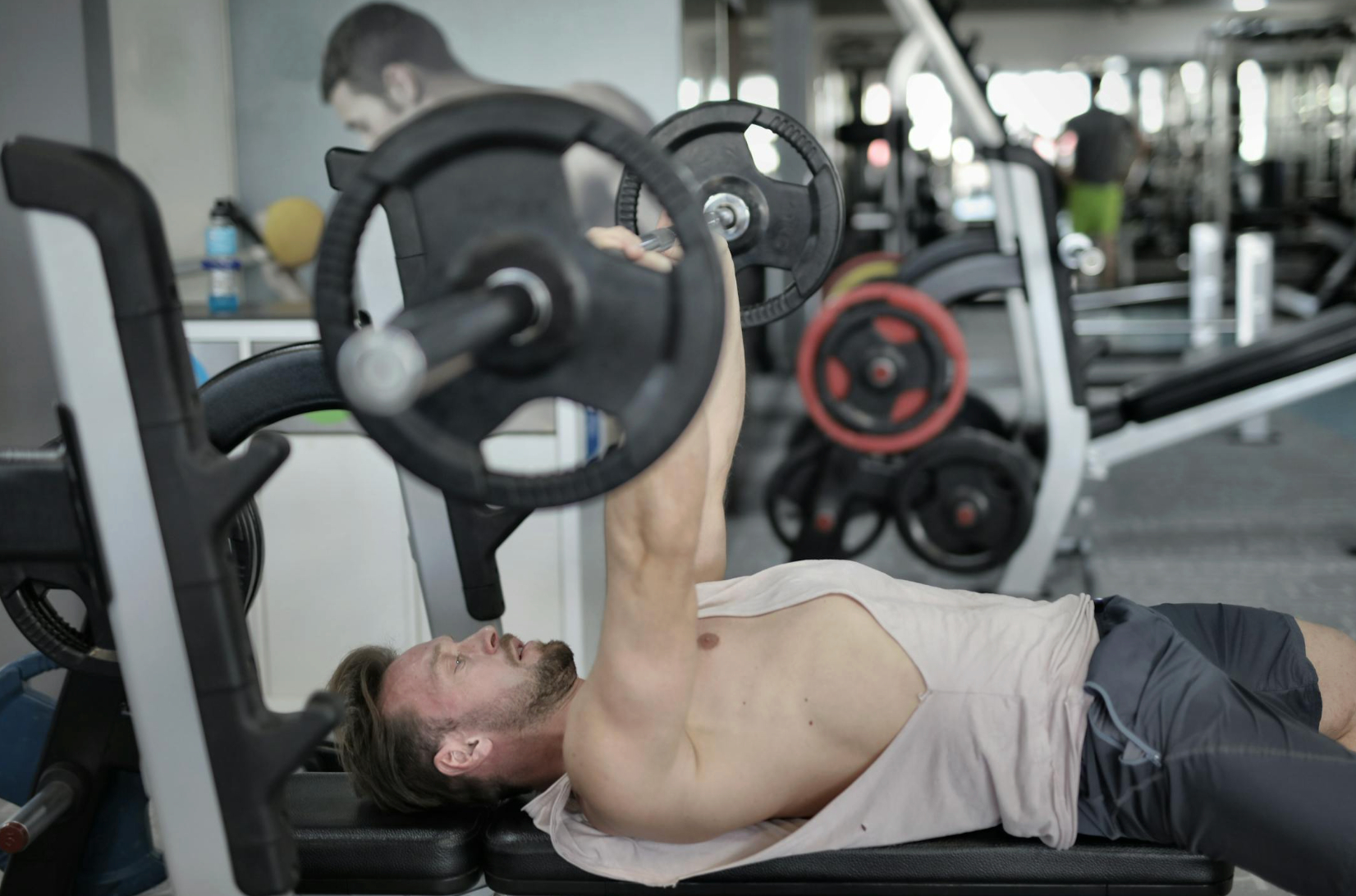 How to perform skull crusher workout in a perfect manner per media ...
