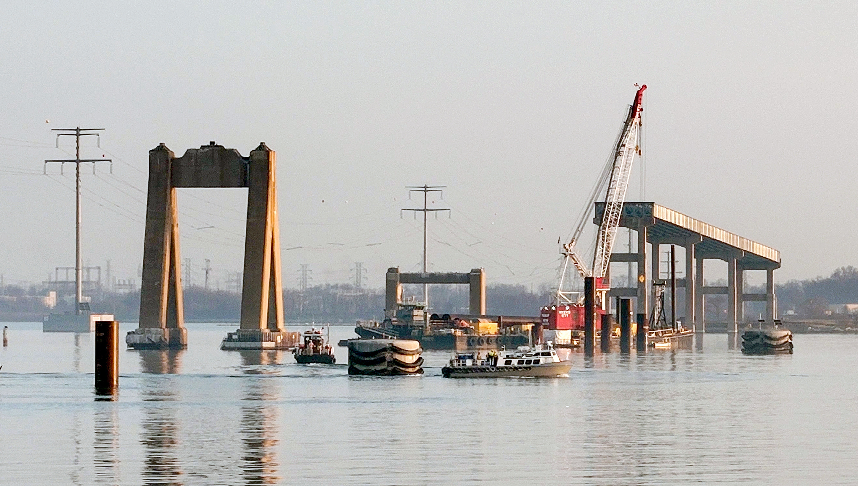 Key Bridge collapse: Lawsuit paused as Baltimore, ship owners agree to ...