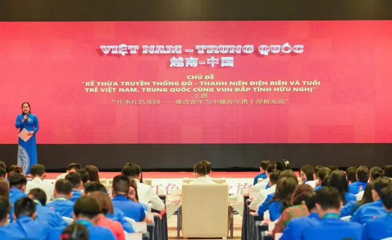 Thanh niên tham gia 'Hành trình đỏ' tại Vân Nam, Trung Quốc