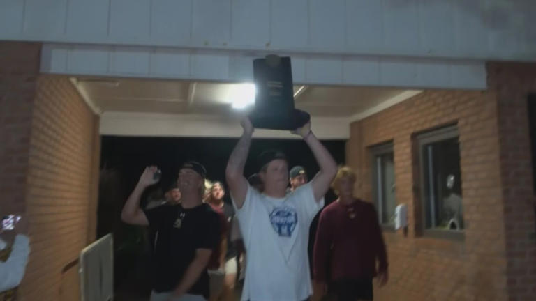 Wildcat fans welcome home national champion PRCC baseball team