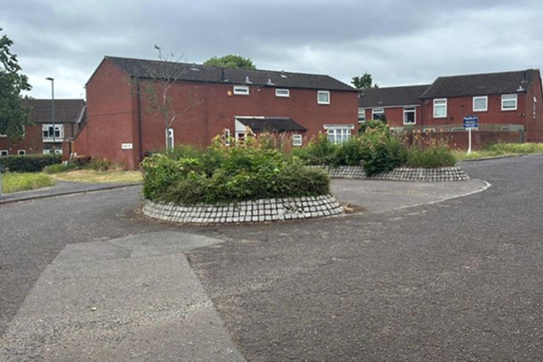 Boy stabbed in Birmingham as group targets teen while sat in car in ...