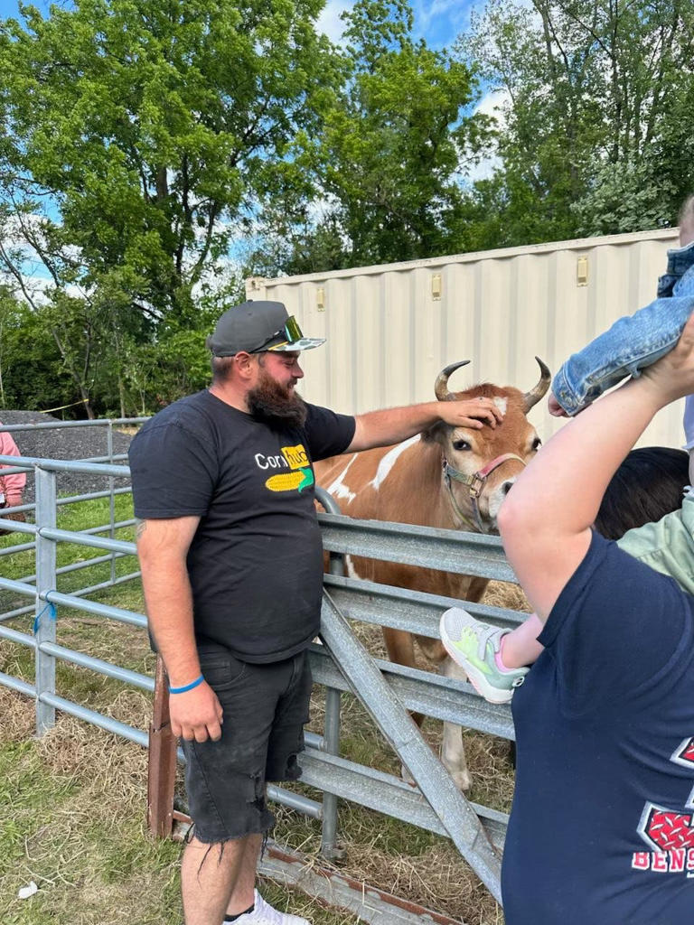 Bucks Cow-nty Ice Cream Opens In Bensalem