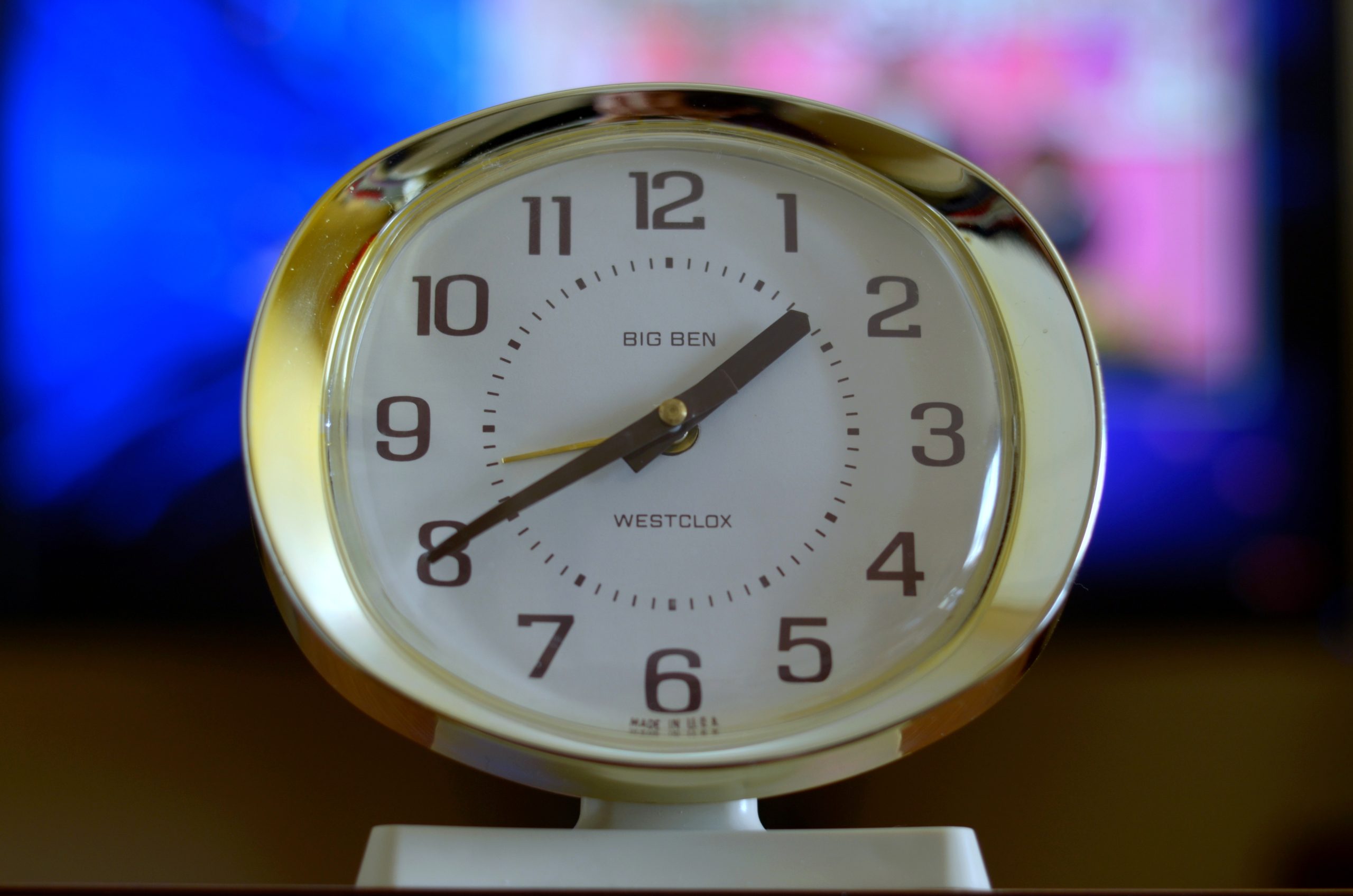 The best retro alarm clocks that flip for huge money