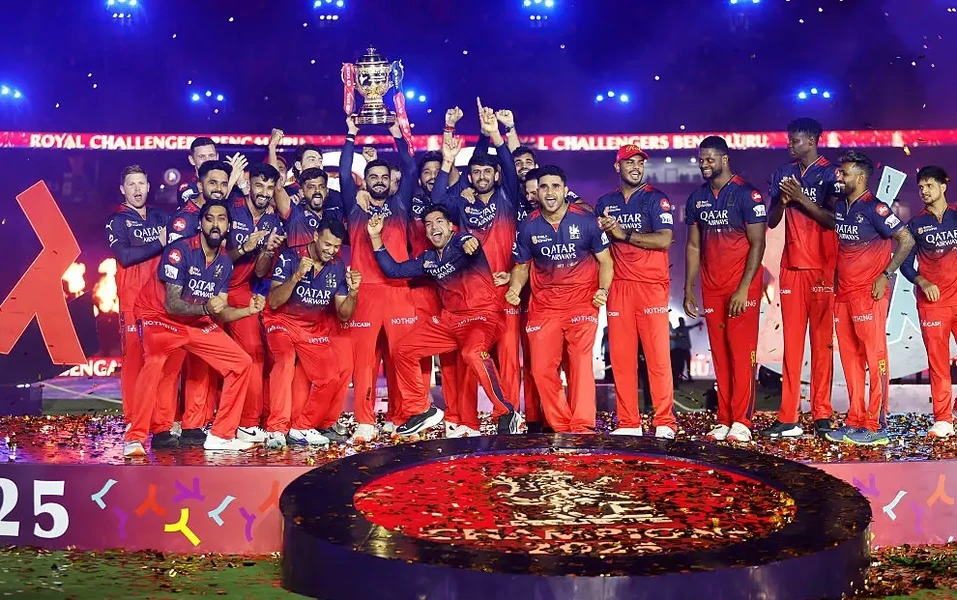 Andy Flower hails Kohli as heartbeat after RCB's title defence